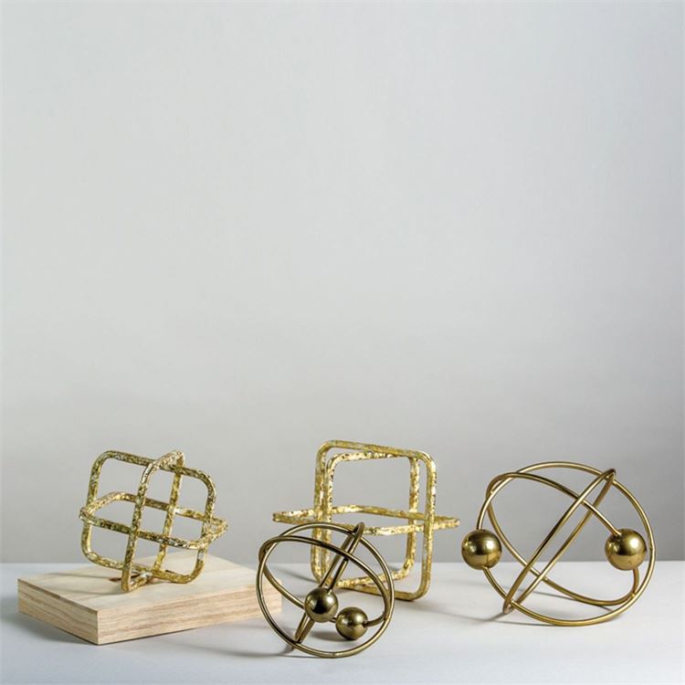 Metal Cube Sculpture Small | Ivystone