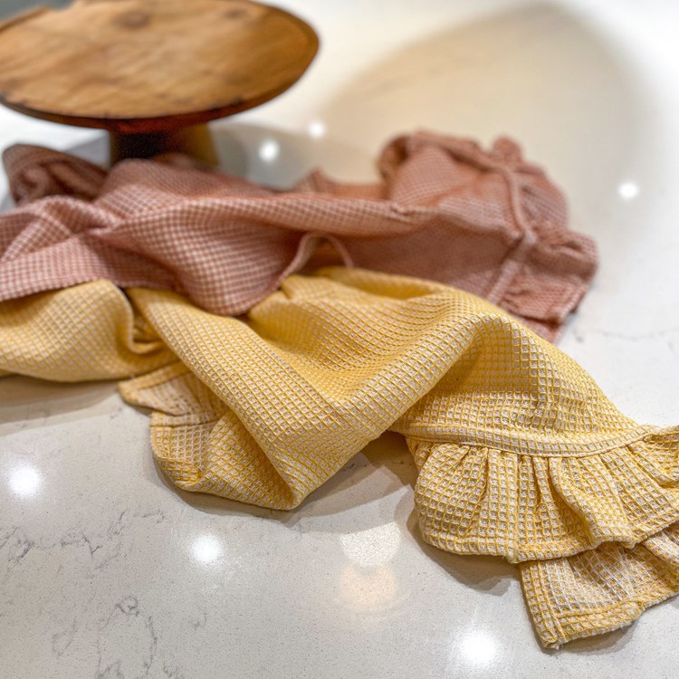 S/2 Sarah Ruffle Waffle Towels Multi | Ivystone