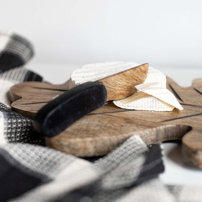 MAGGIE MARBLE SPREADER BLACK | Ivystone