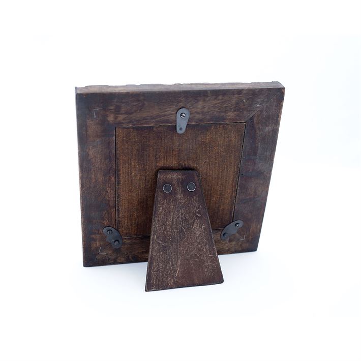 4X4 CARVED WOOD SQUARE PHOTO FRAME | Ivystone